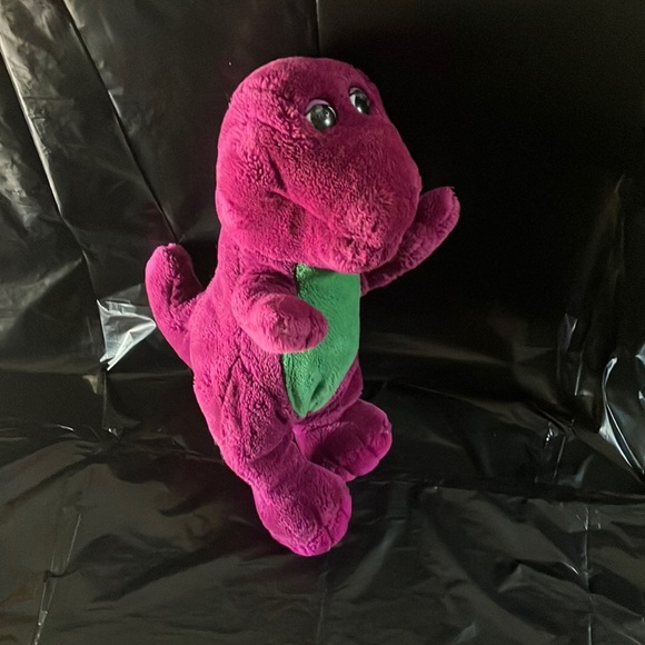 Golden Bear Co. | Toys | Vintage 993 Barney The Purple Dinosaur | Poshmark